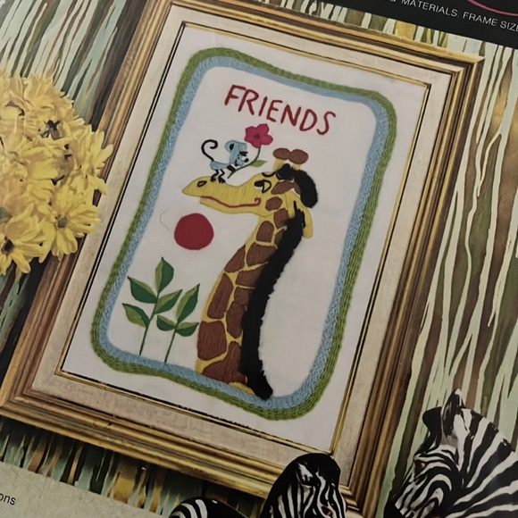 Avon | Art | Vintage Avon Needlecraft Crewel Embroidery Kit Giraffe ...